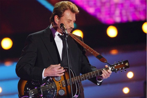 Thiên Hạ Sự 6.12.17 bis: Ca sĩ Johnny Hallyday vừa qua đời | thân tri